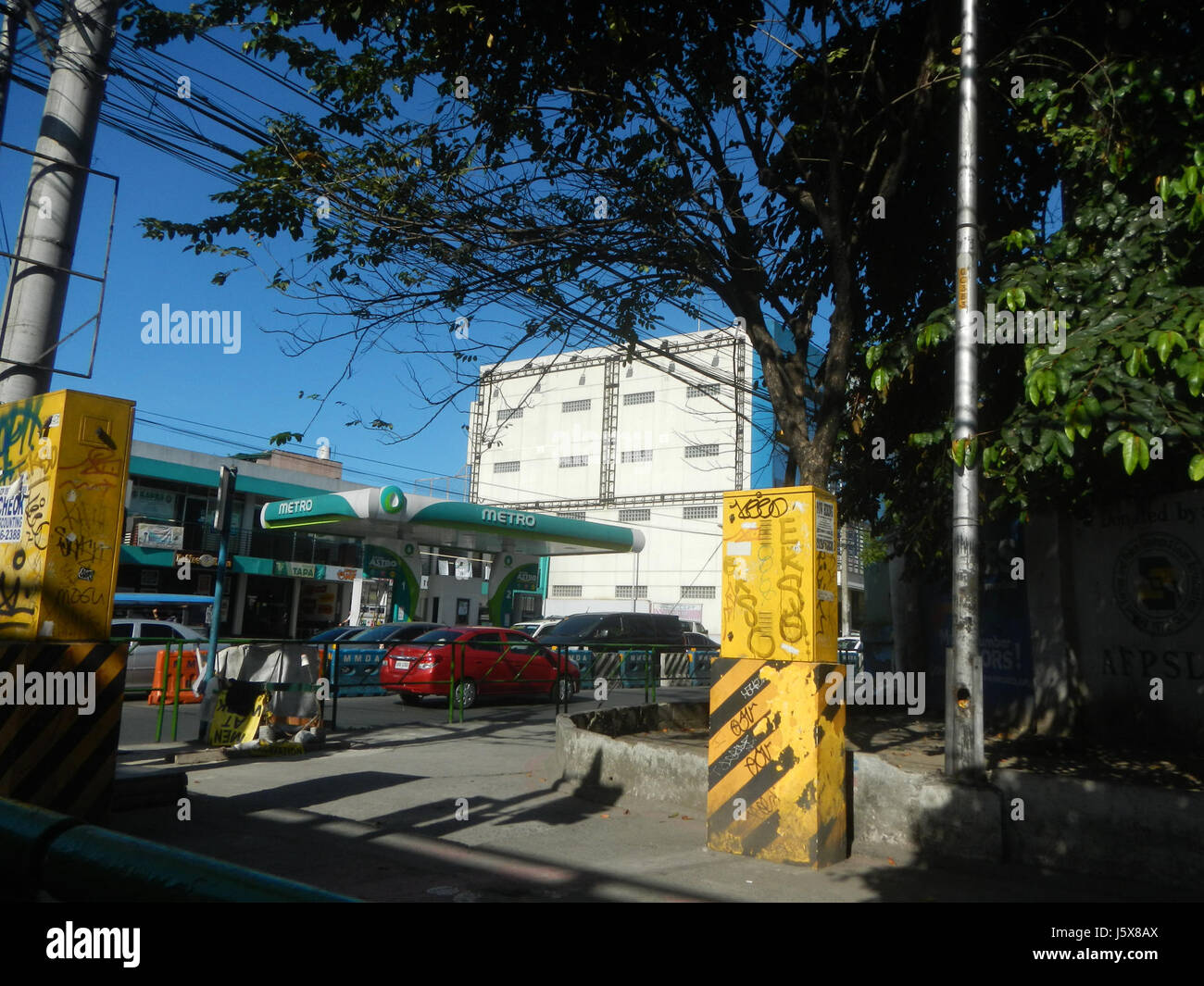 03193 Bonny S. Serrano Avenue Santolan MRT Station Camp Aguinaldo EDSA ...