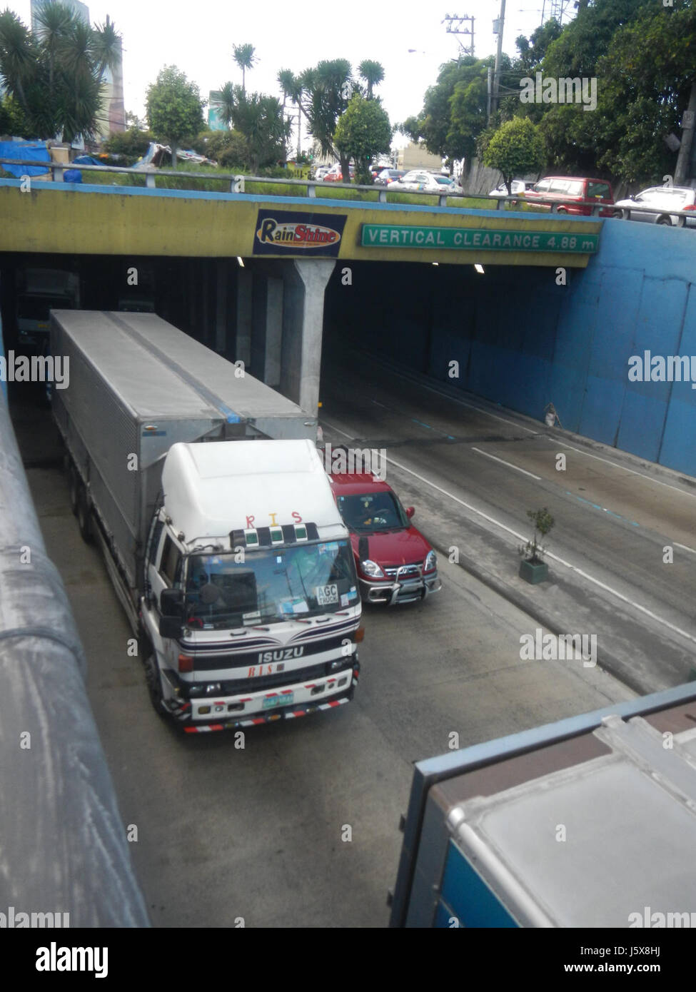 This image shows the key locations within Quezon City, including ...