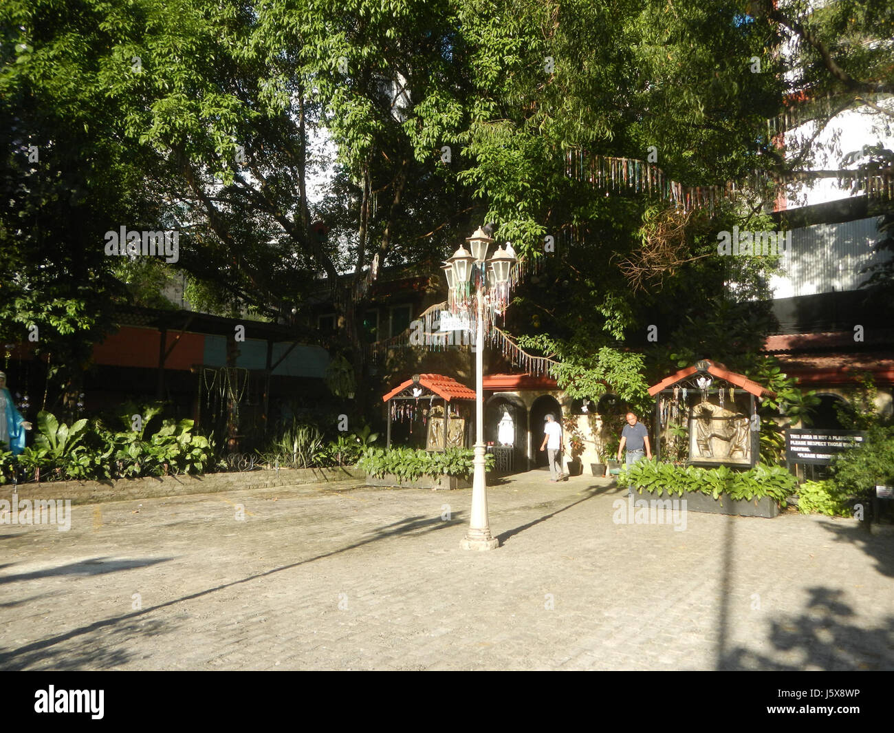 The Saint Pio of Pietrelcina Chapel in Bagumbayan, Quezon City, is ...