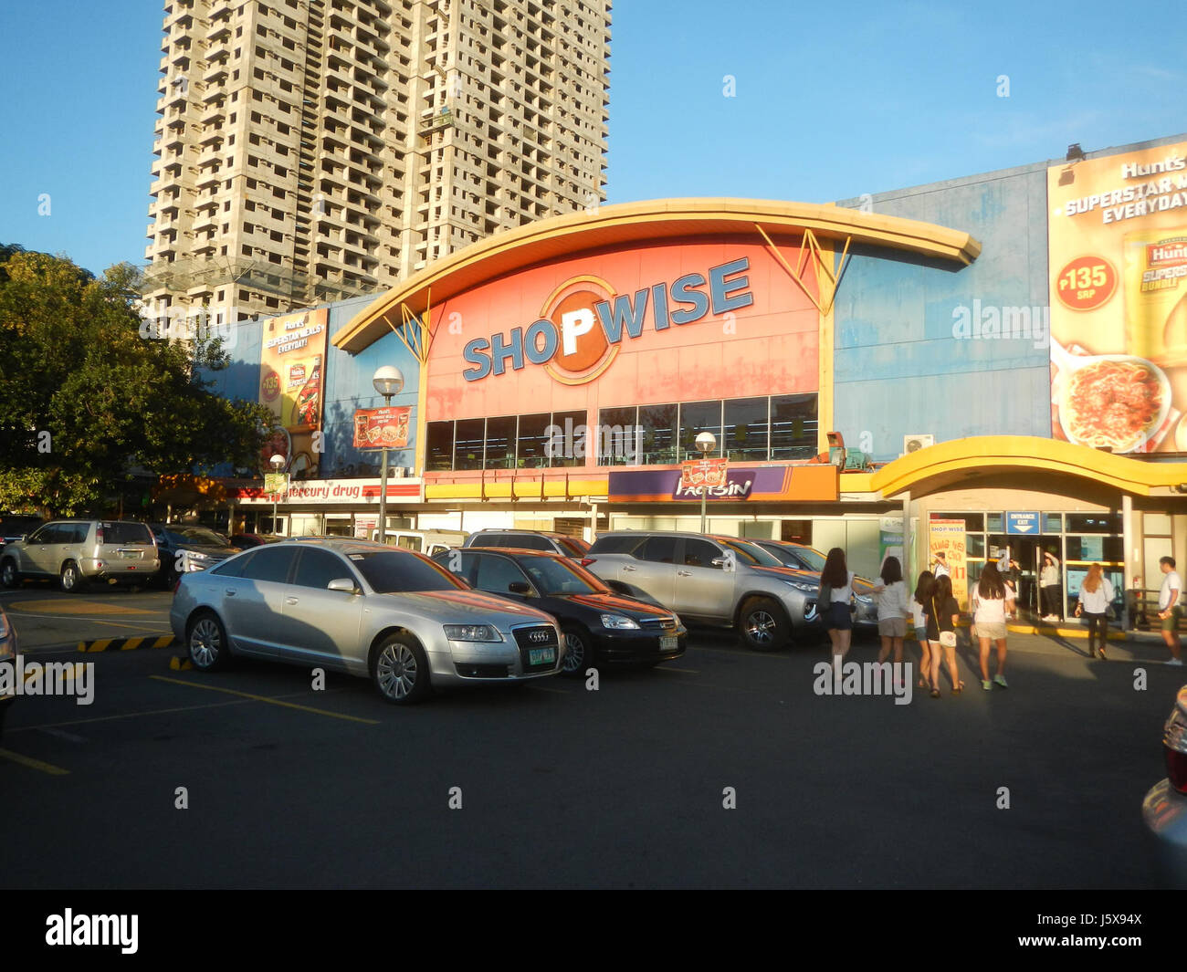 Libis hi-res stock photography and images - Alamy