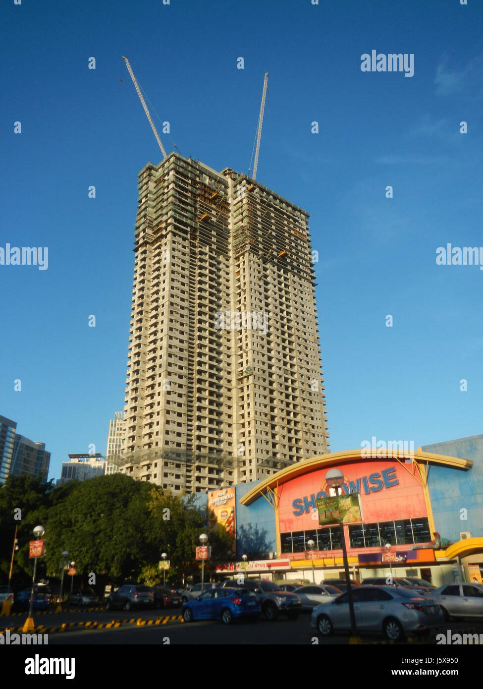 This image features the buildings in the Bagumbayan Libis area of ...