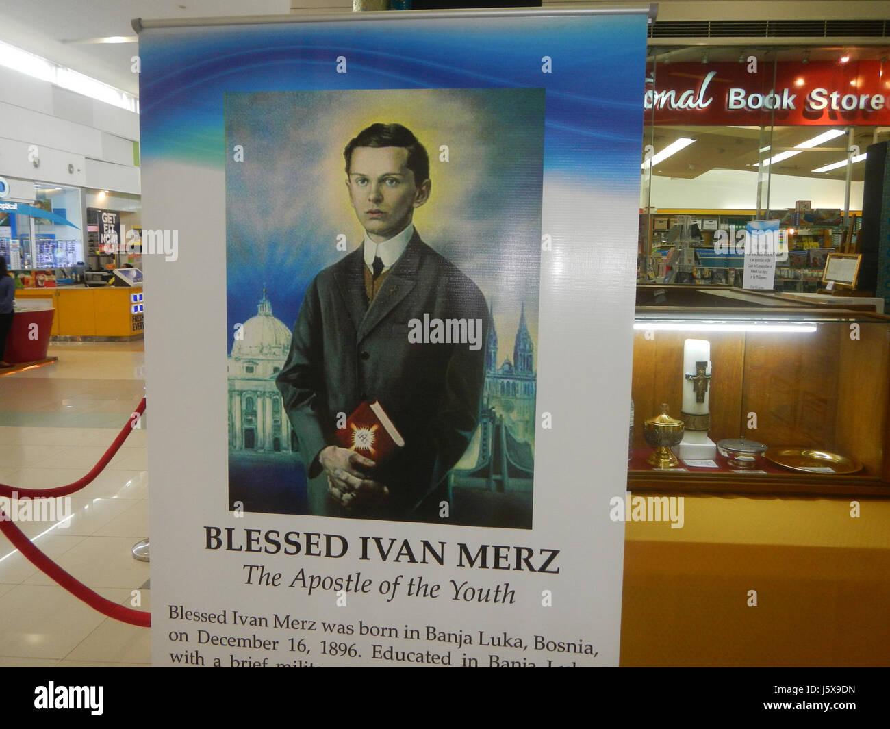 The 'Tu Es Petrus' tour of papal relics, including an exhibition of ...