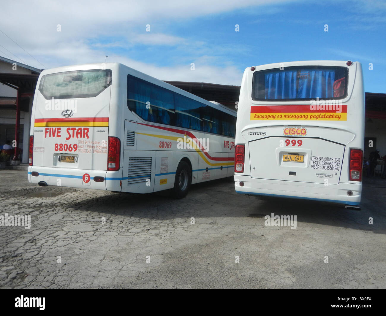 03100 Five Star and Cisco buses in bus stop San Miguel Bulacan 08 Stock ...