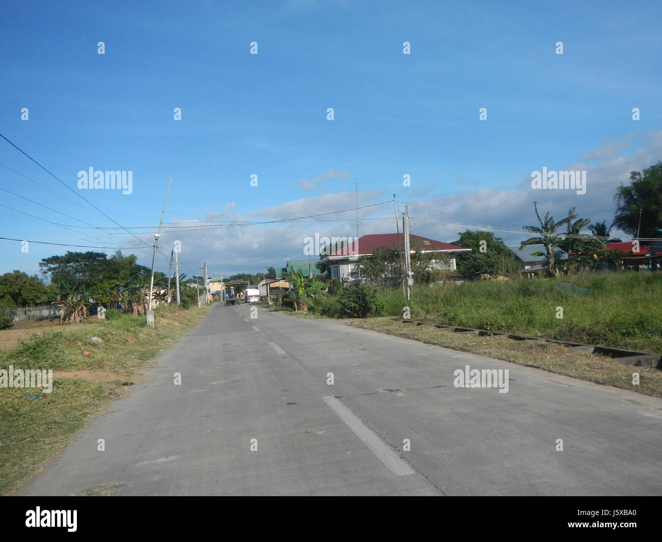 04577 Carabao drawn wooden carts caravan Magumbali, Candaba, Pampanga ...