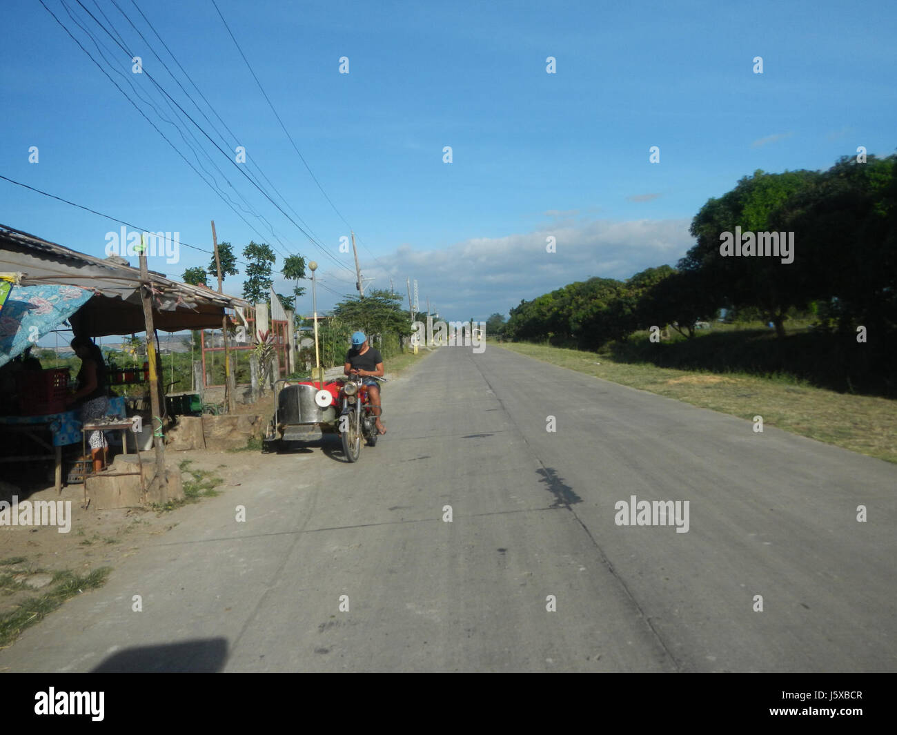A scene depicting the lush paddy fields along the Salapungan and ...