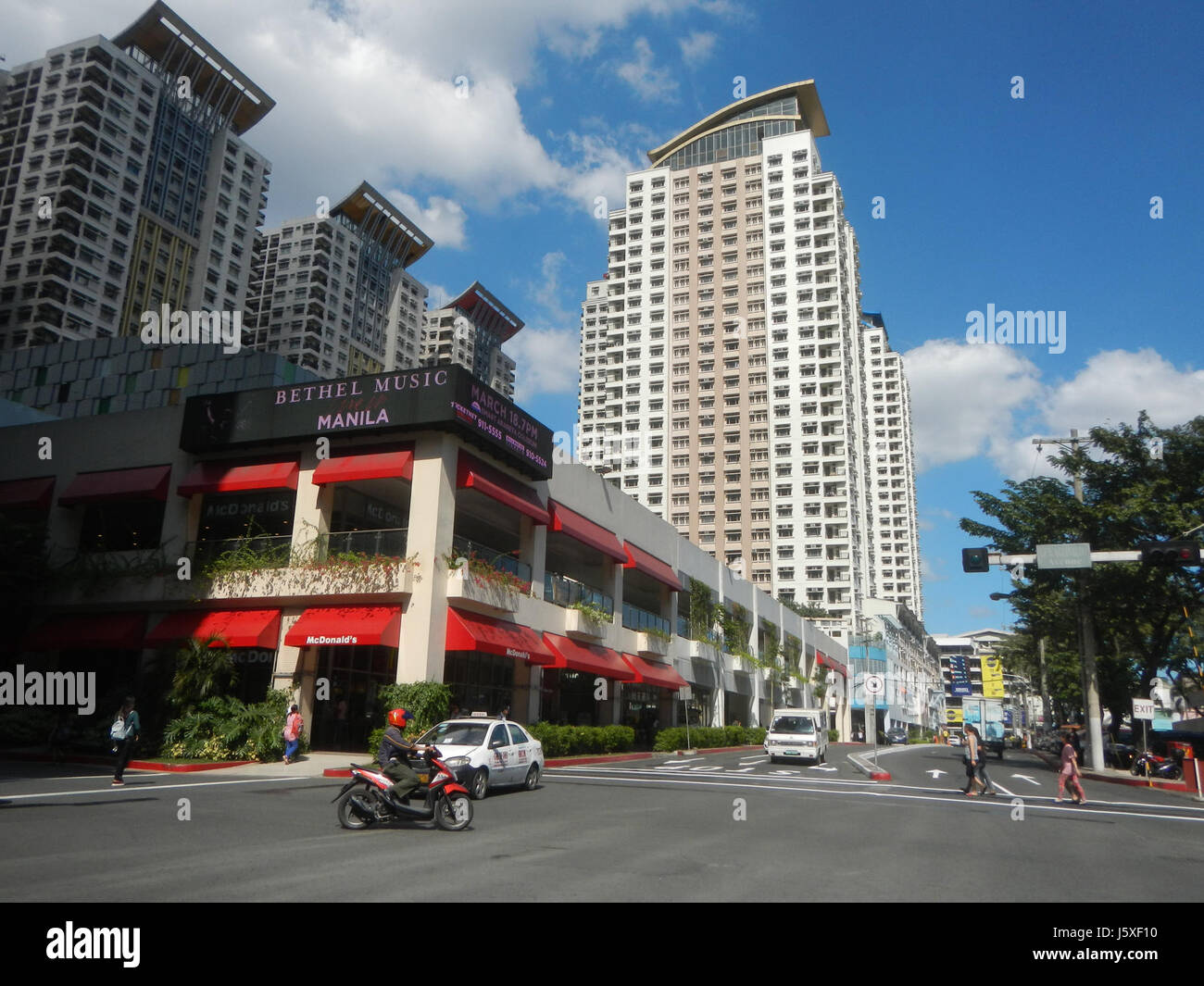 Araneta Center in Cubao, Quezon City, is a major commercial and ...