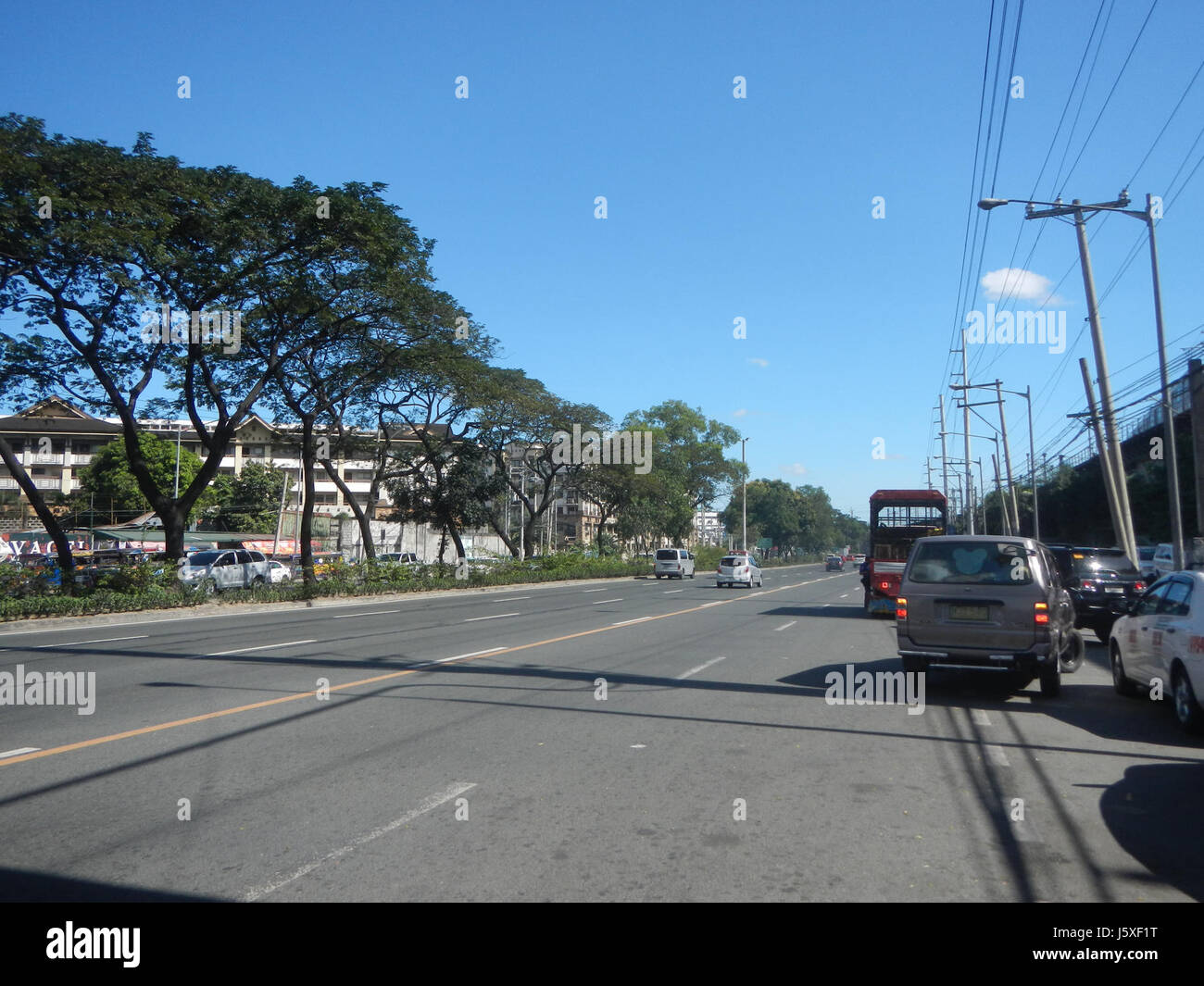 0438 Construction Manila MRT Line 16 Santolan Emerald Marcos Masinag ...