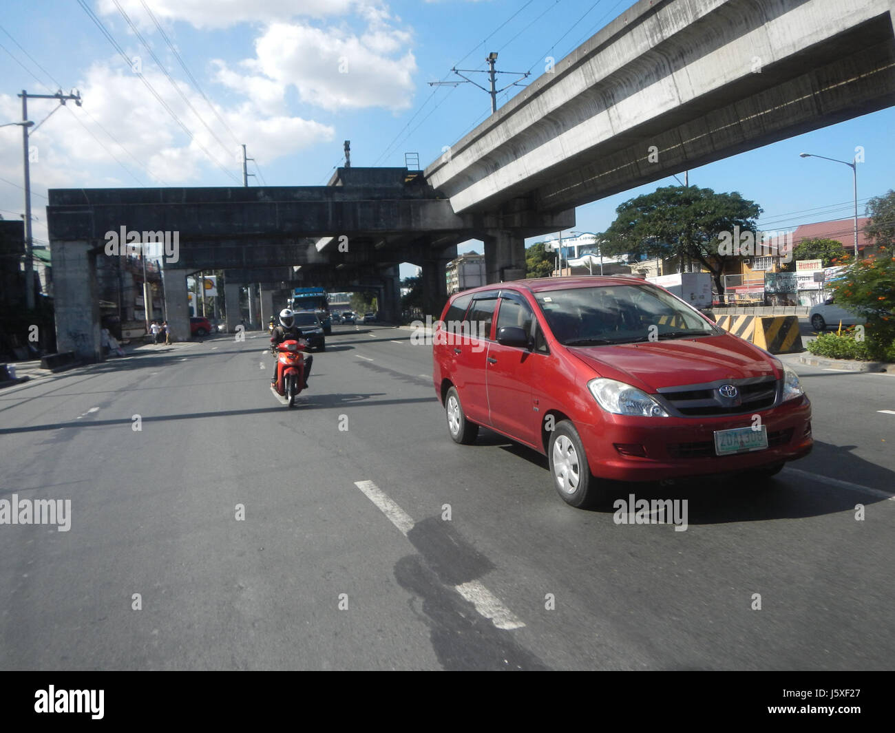 0438 Construction Manila MRT Line 26 Santolan Emerald Marcos Masinag ...