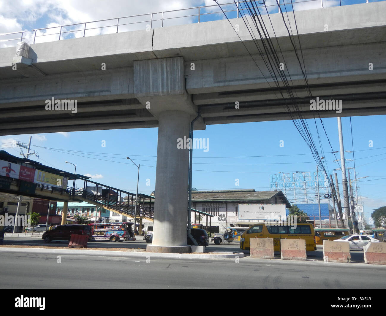 Amang Rodriguez Avenue in Pasig City, Manila, is a major road ...