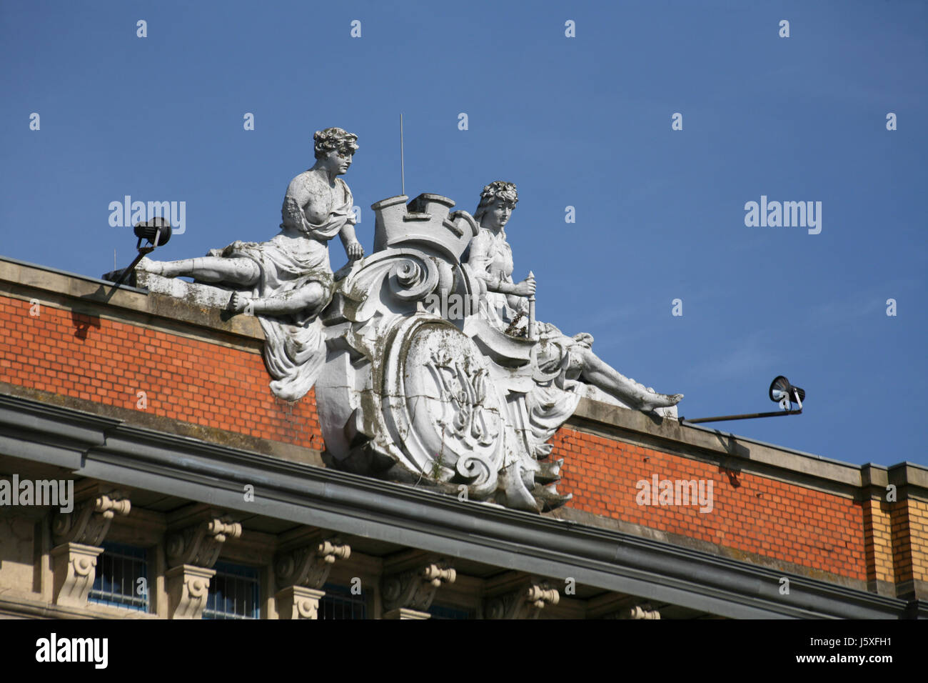 style of construction architecture architectural style emblem building ...