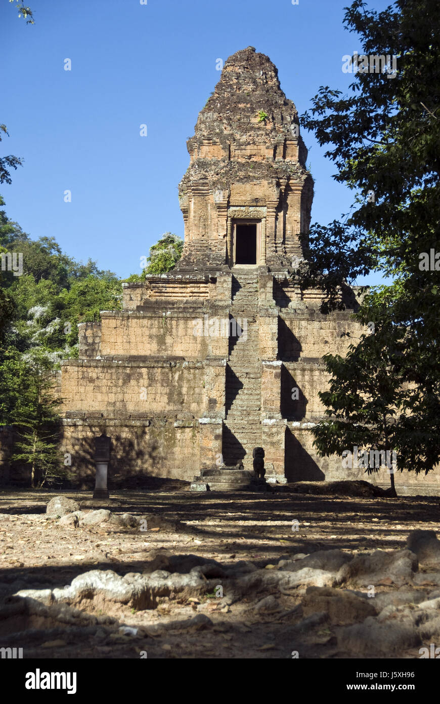 Small Hindu Temple High Resolution Stock Photography and Images - Alamy