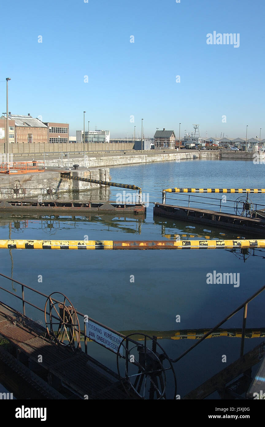 engineering sluice waterfront antwerp waters engineering navigation ...