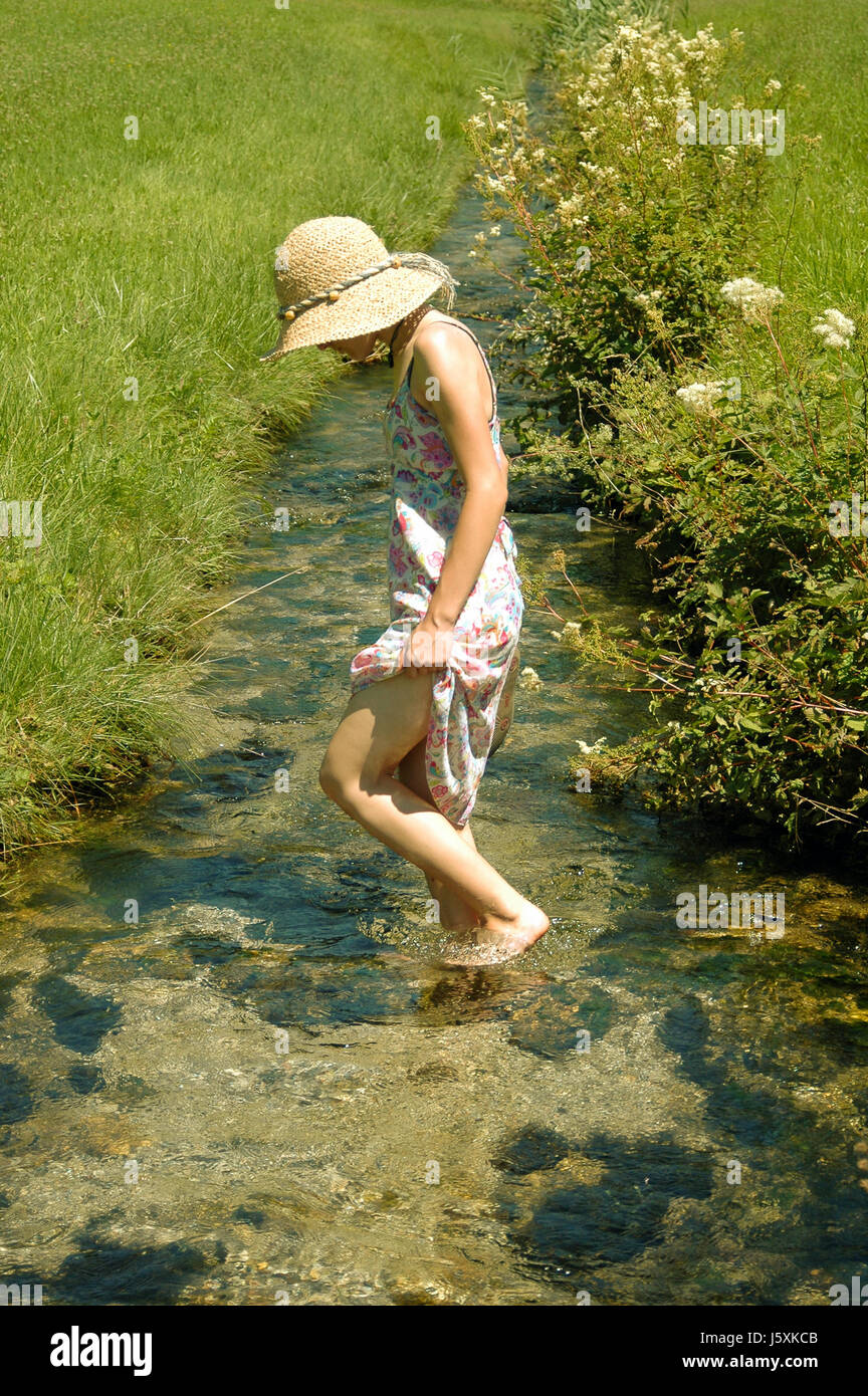 romantic summer summerly refreshment stream girl girls teens teenagers ...