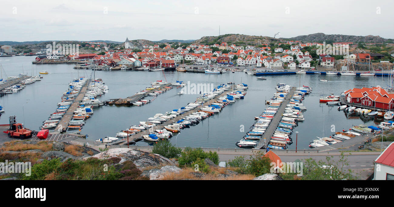 harbor in sweden in the archipelago Stock Photo - Alamy