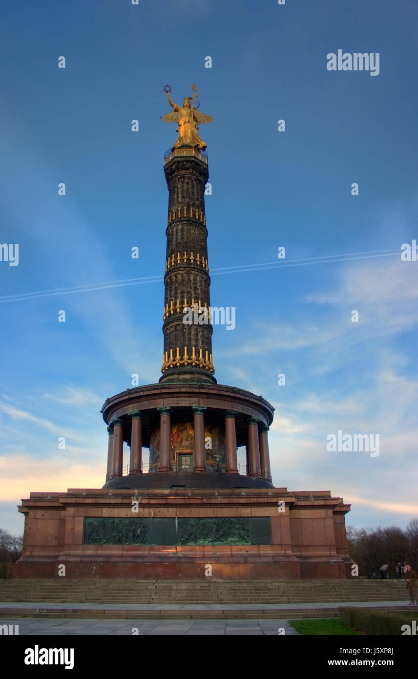 monument sightseeing berlin capital goddess triumphal column firmament ...