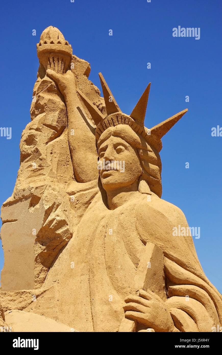 monument freedom liberty manhattan artistic blue monument statue face ...