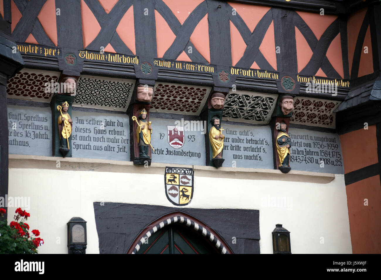 town hall style of construction architecture architectural style ...