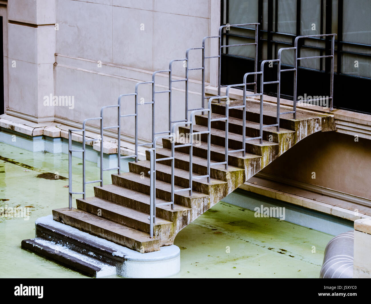 Neglected city elements hi-res stock photography and images - Alamy