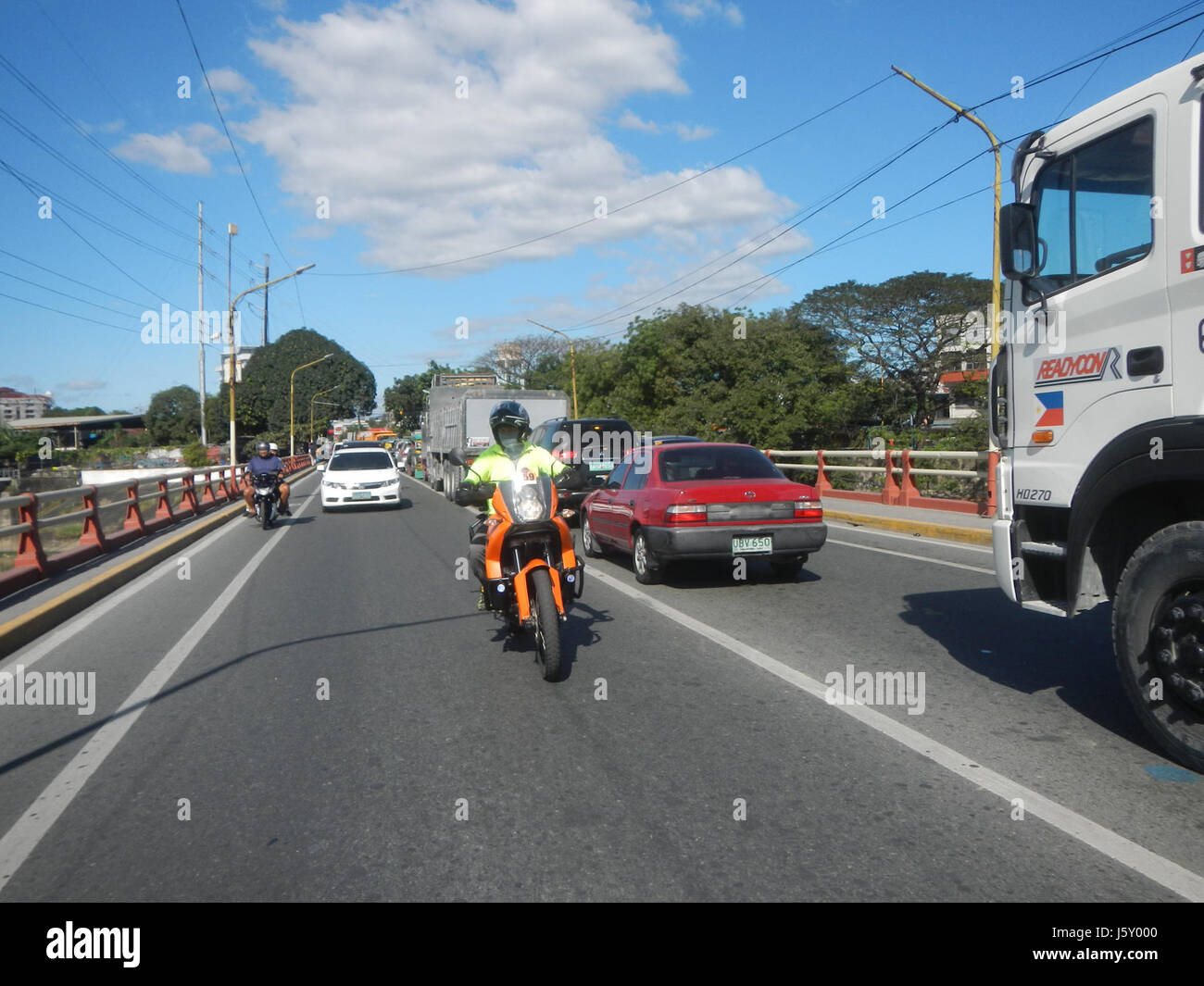 This map shows the Amang Rodriguez Avenue area in Pasig City, including ...