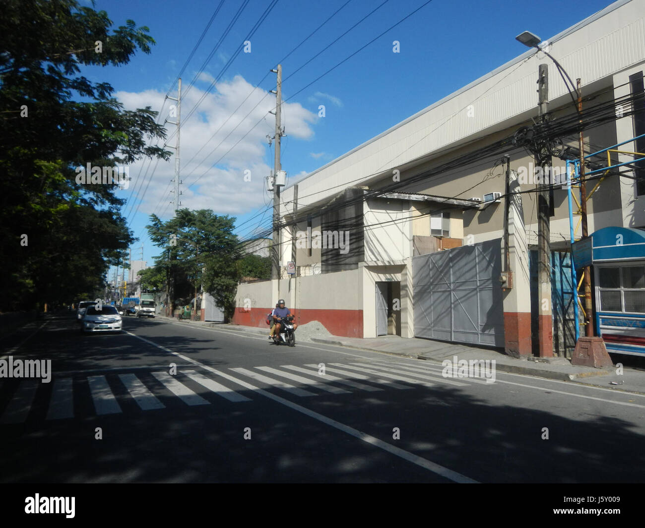 Amang Rodriguez Avenue is a major thoroughfare in Pasig City ...