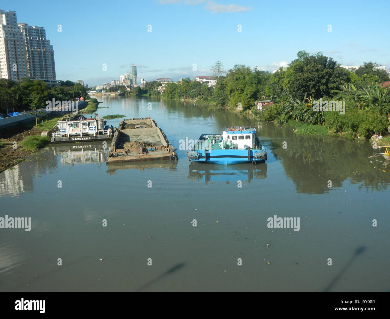 0001 Sandoval Bridge Tugboats Ugong Maybunga River Pasig Cityfv f 01 ...