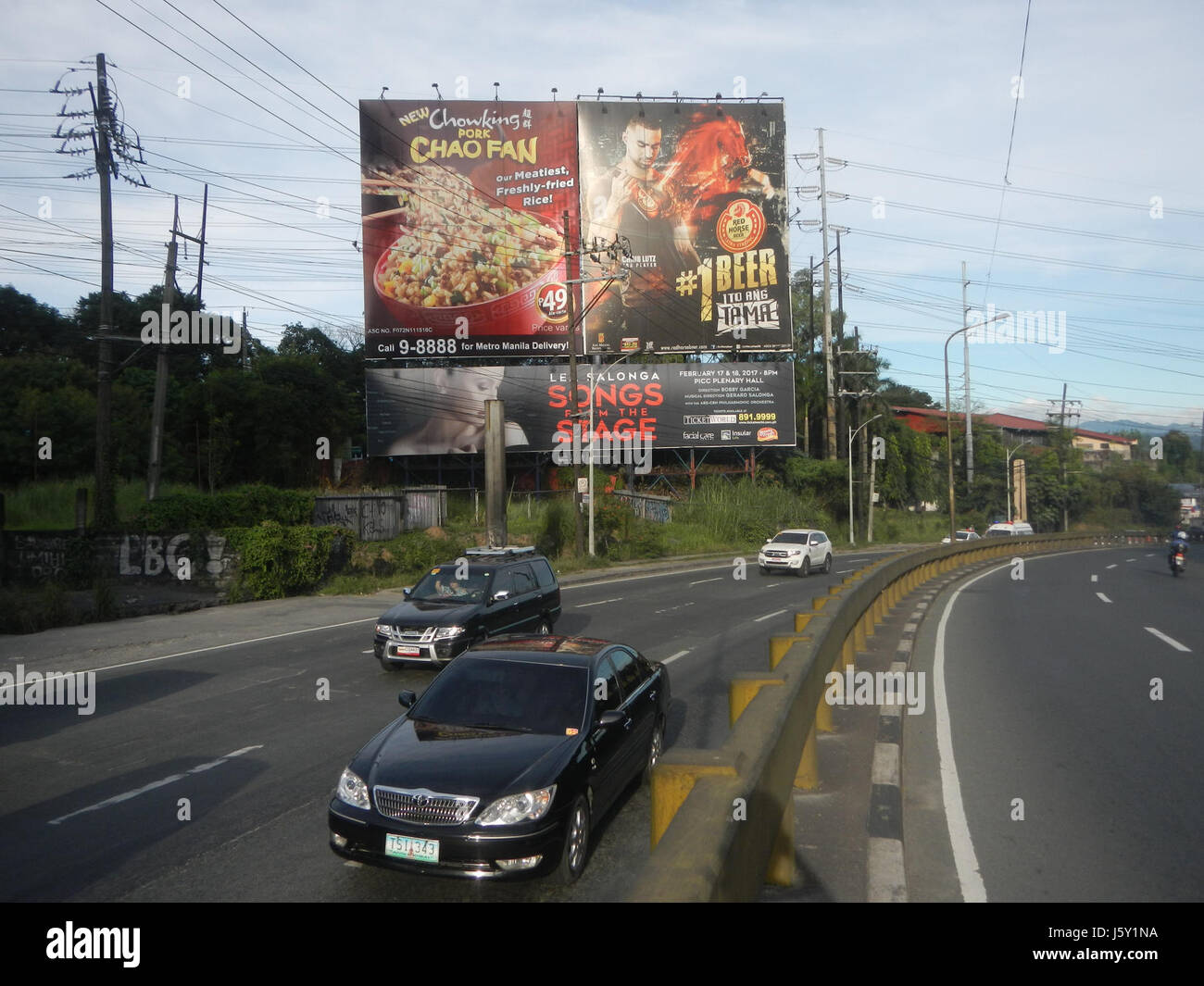 The construction of the Manila MRT Line 3 involves significant ...