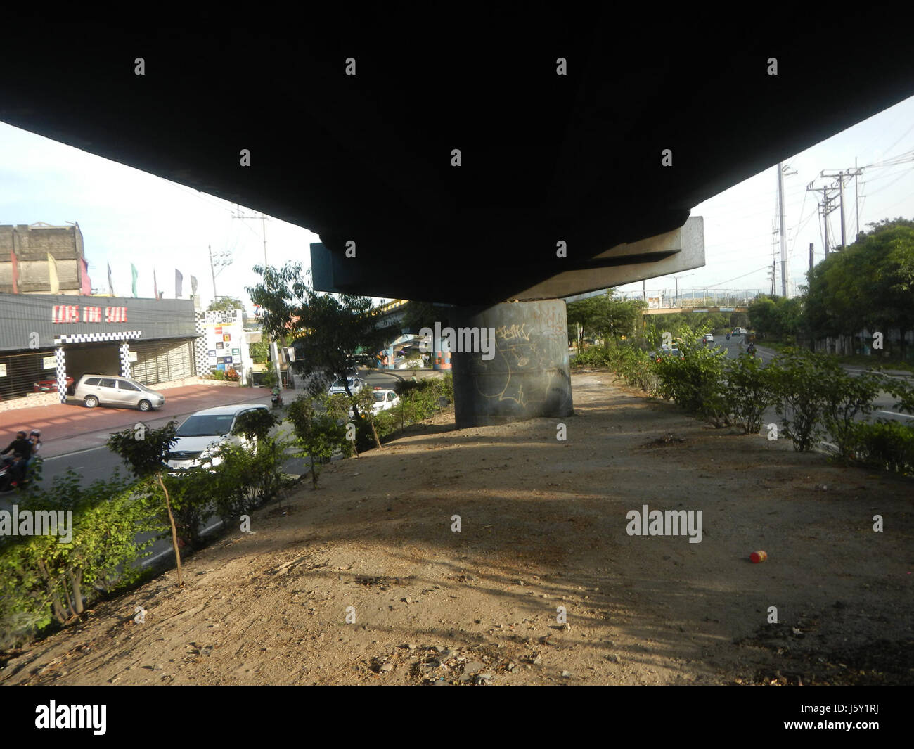 The Barangka Viaduct, located on Marcos Highway, connects Quezon City ...