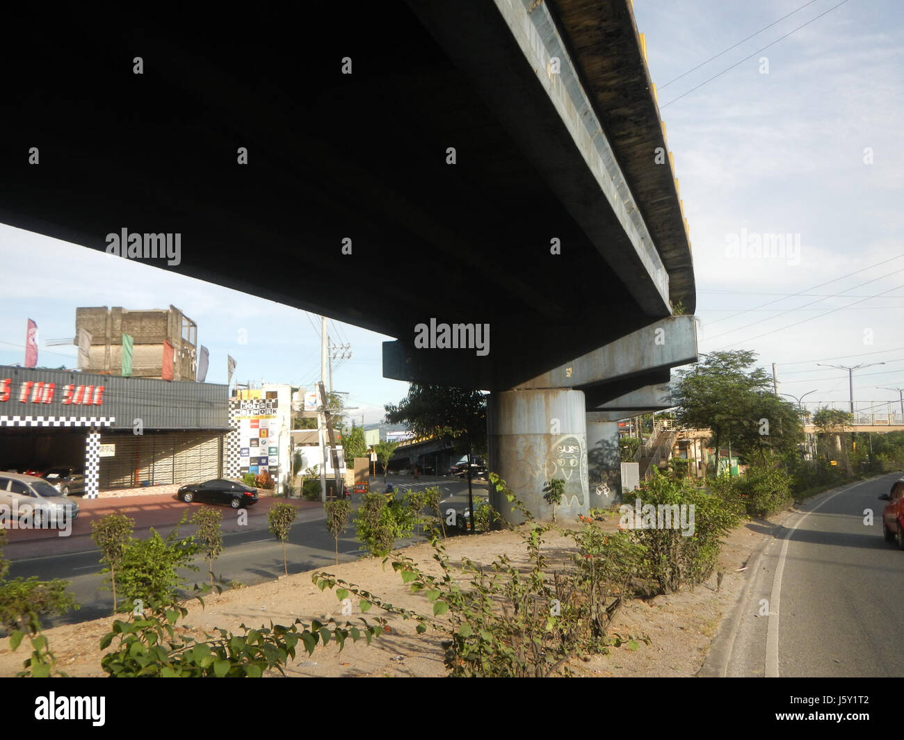 The Barangka Viaduct is a significant transportation structure on ...