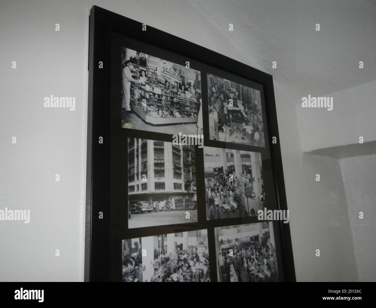 The First United Building in Escolta, Binondo, Manila, houses the ...