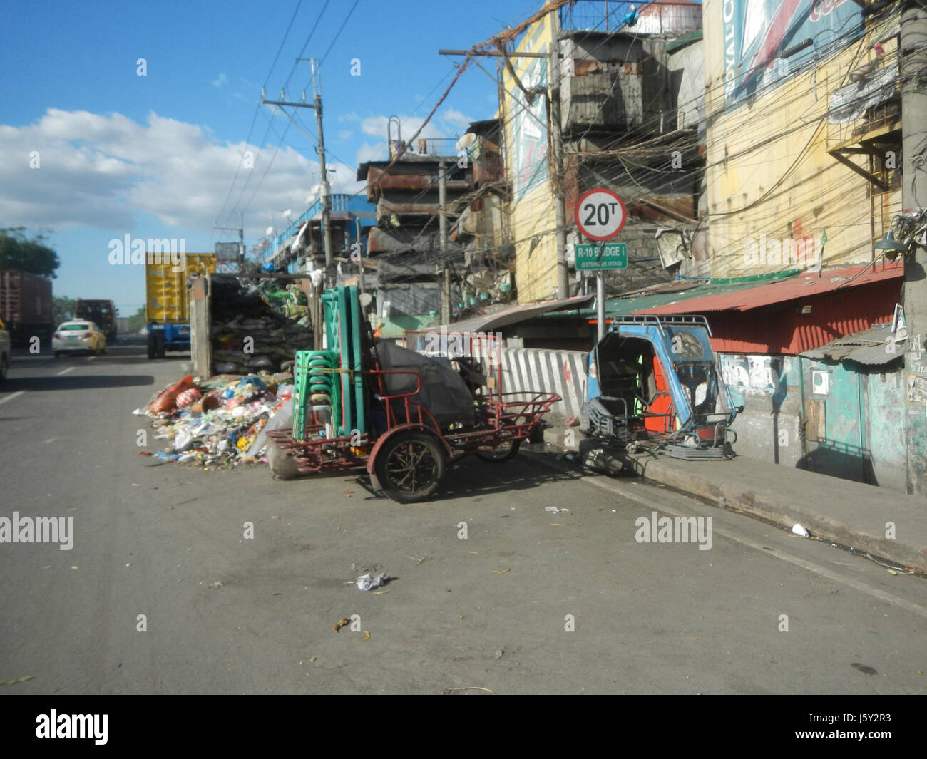 0122 R-20 Bridge I Estero de Vitas Marcos Road Balut Tondo Manila Stock ...