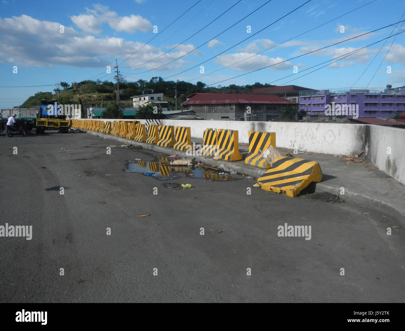 This image shows the R-24 Bridge I over Estero de Vitas, connecting ...