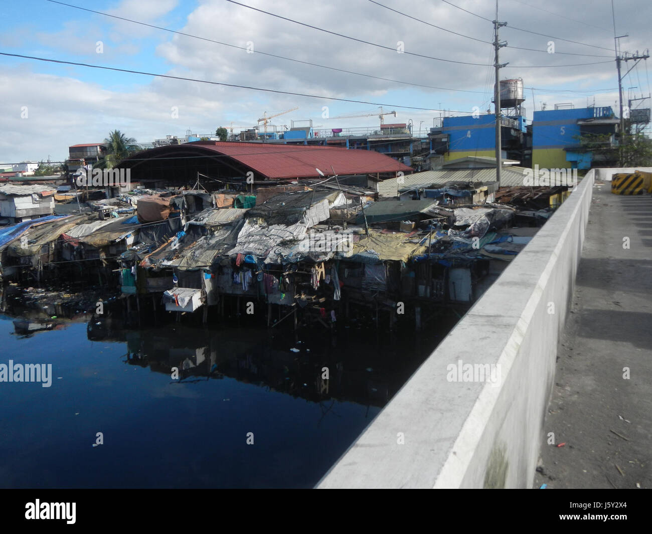 Manila tondo slum hi-res stock photography and images - Alamy
