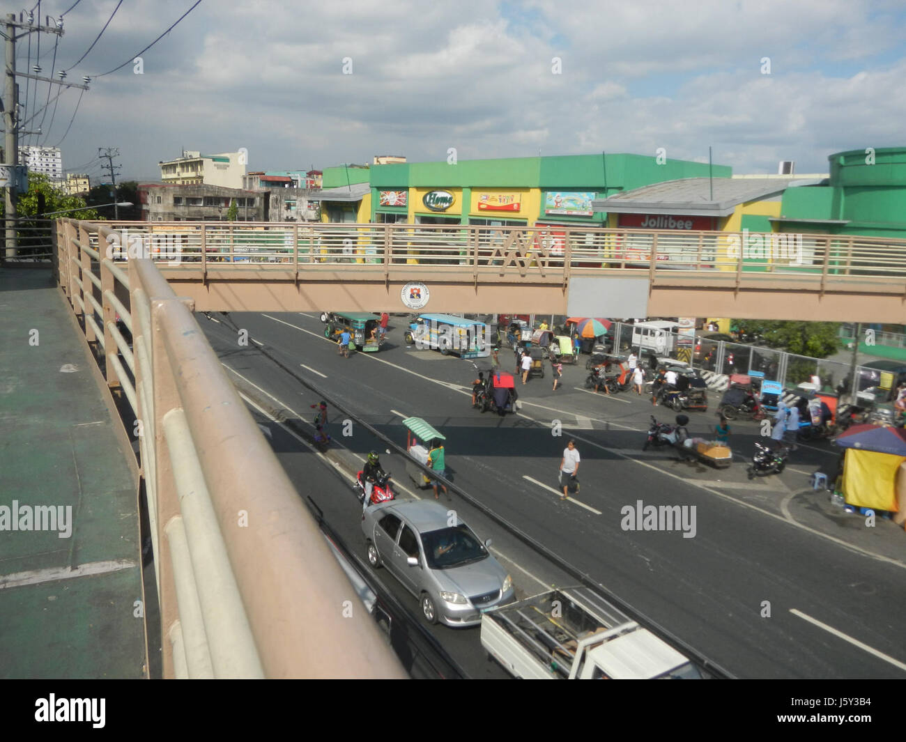 001 Pedestrian footbridge AMA ACLC Puregold Tayuman Juan Luna C-16 ...