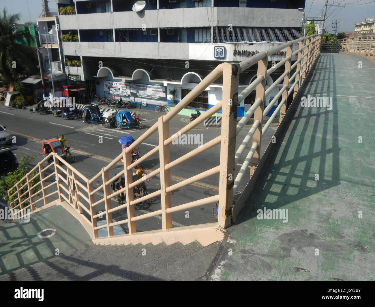 001 Pedestrian footbridge AMA ACLC Puregold Tayuman Juan Luna C-38 ...