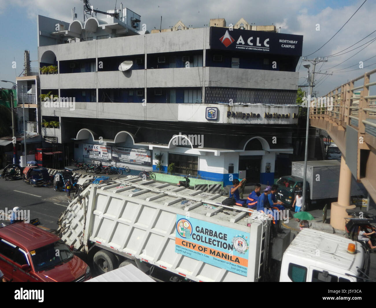 0041 Pedestrian footbridge AMA ACLC Puregold Tayuman Juan Luna Bridge ...