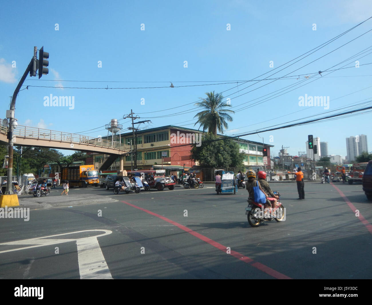 0041 Pedestrian footbridge AMA ACLC Puregold Tayuman Juan Luna Bridge ...