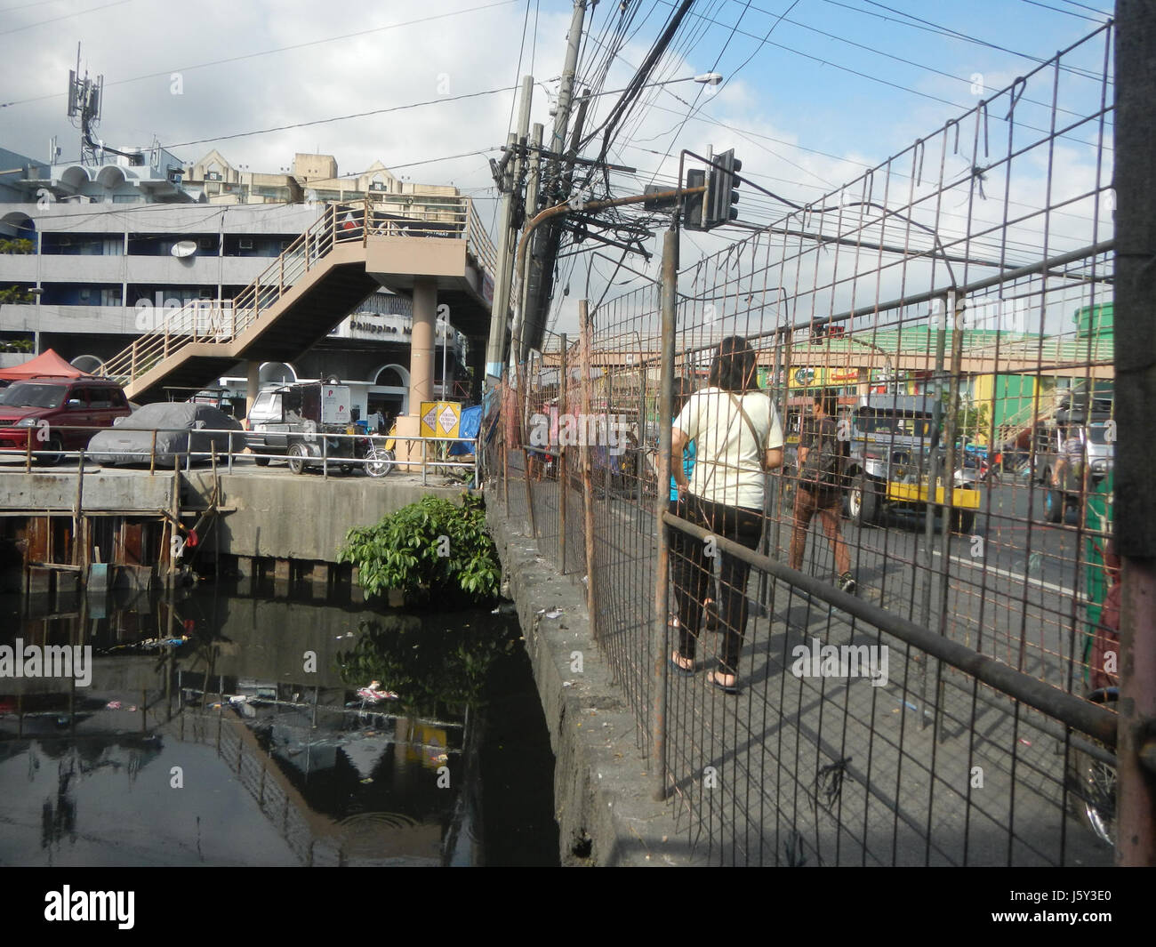 0081 Pedestrian footbridge Puregold Tayuman Juan Luna Bridge Estero de ...