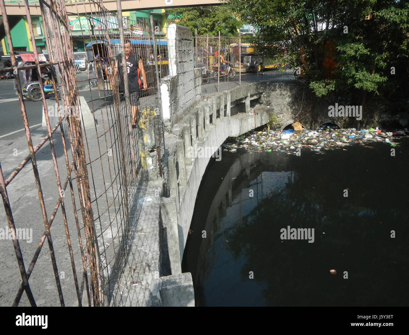 0081 Pedestrian footbridge Puregold Tayuman Juan Luna Bridge Estero de ...