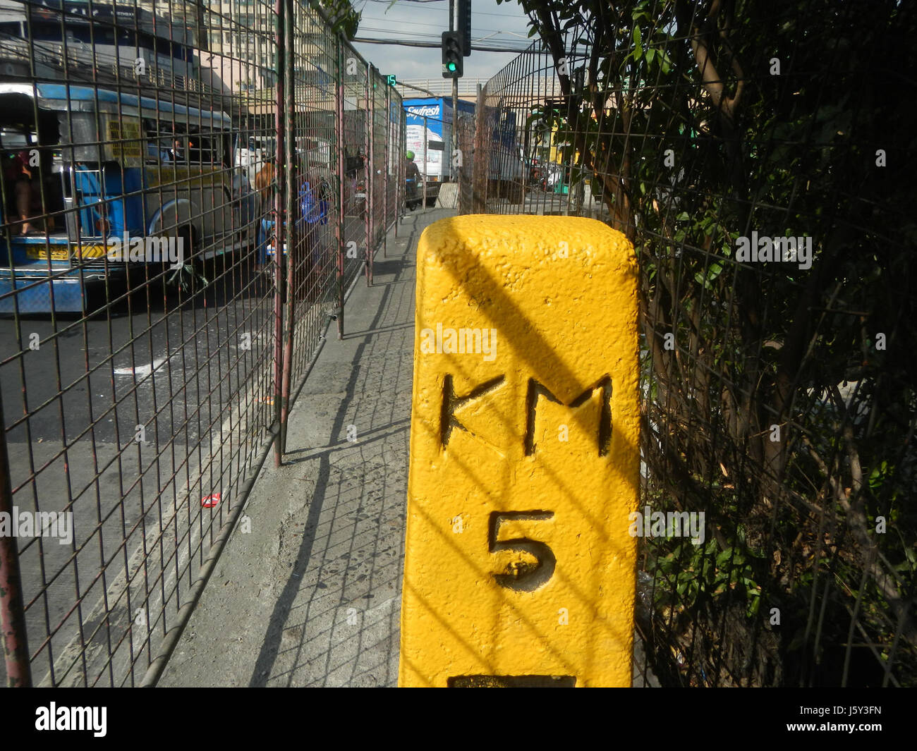0121 Pedestrian footbridge Tayuman Juan Luna Bridge Estero de la Reina ...