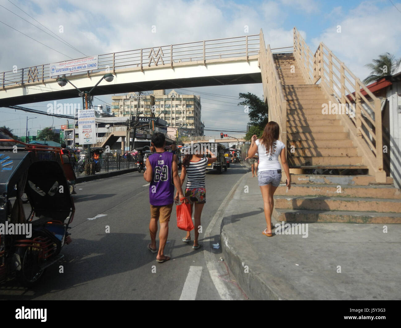 0121 Pedestrian footbridge Tayuman Juan Luna Bridge Estero de la Reina ...