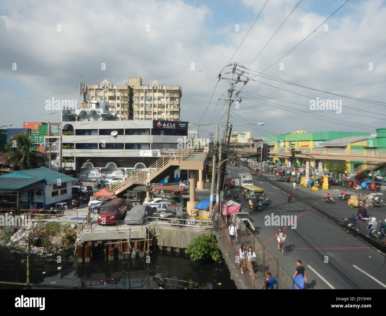 0161 Pedestrian footbridge Tayuman Juan Luna Bridge Estero de la Reina ...