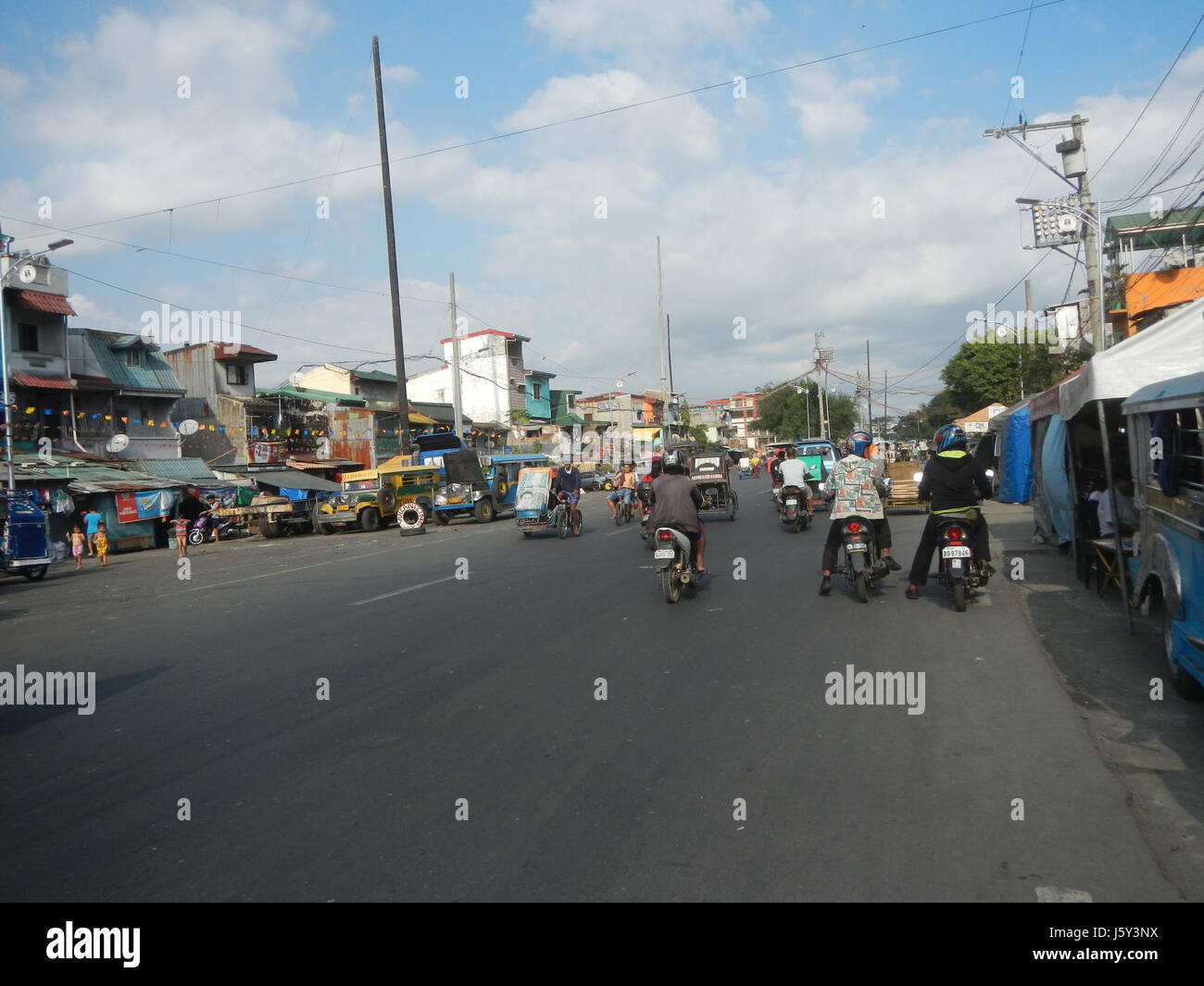 A street intersection in Tondo, Manila, comprising Capulong Street ...