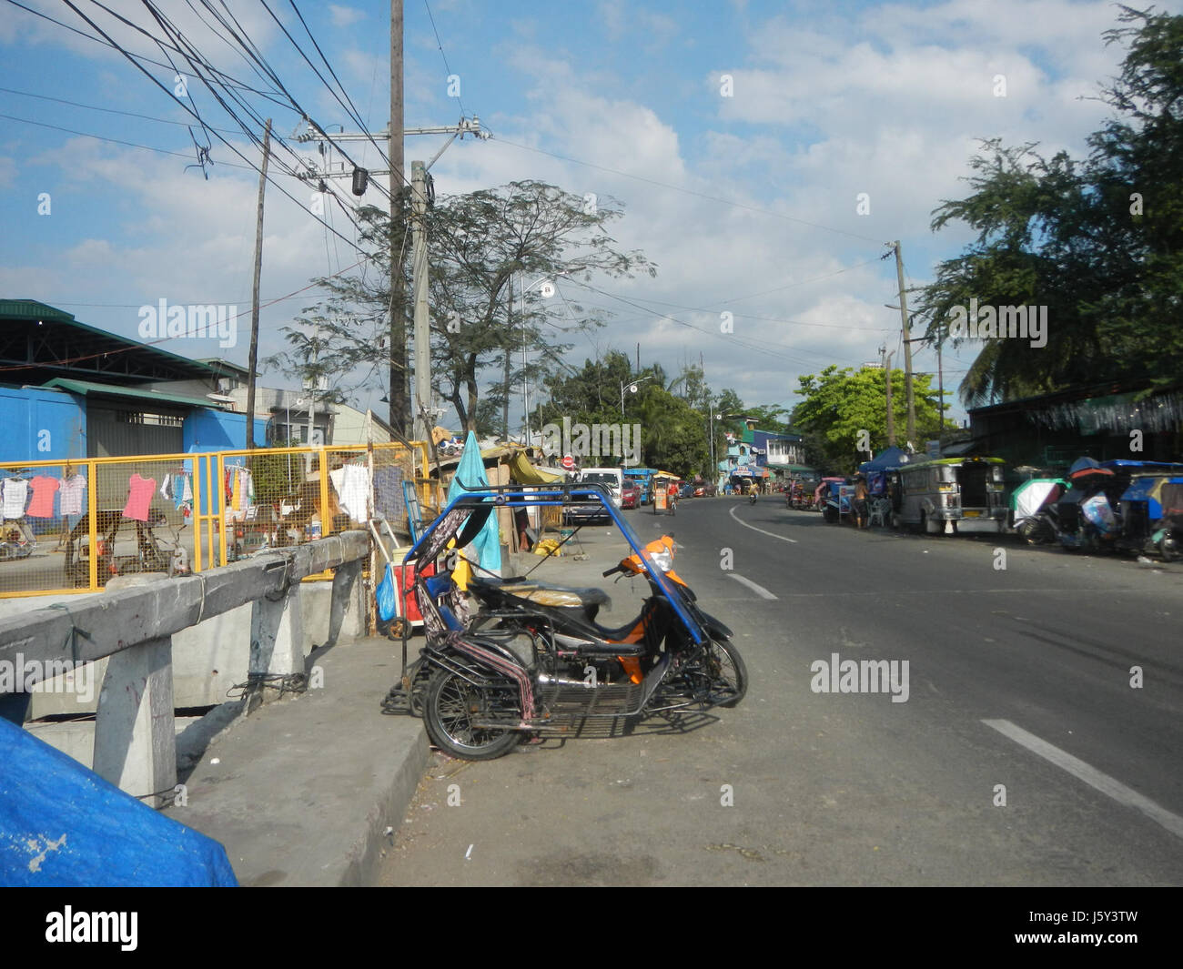 0416 C-5 Road Capulong Raxabago Streets Bridge Estero de Vitas Tondo ...
