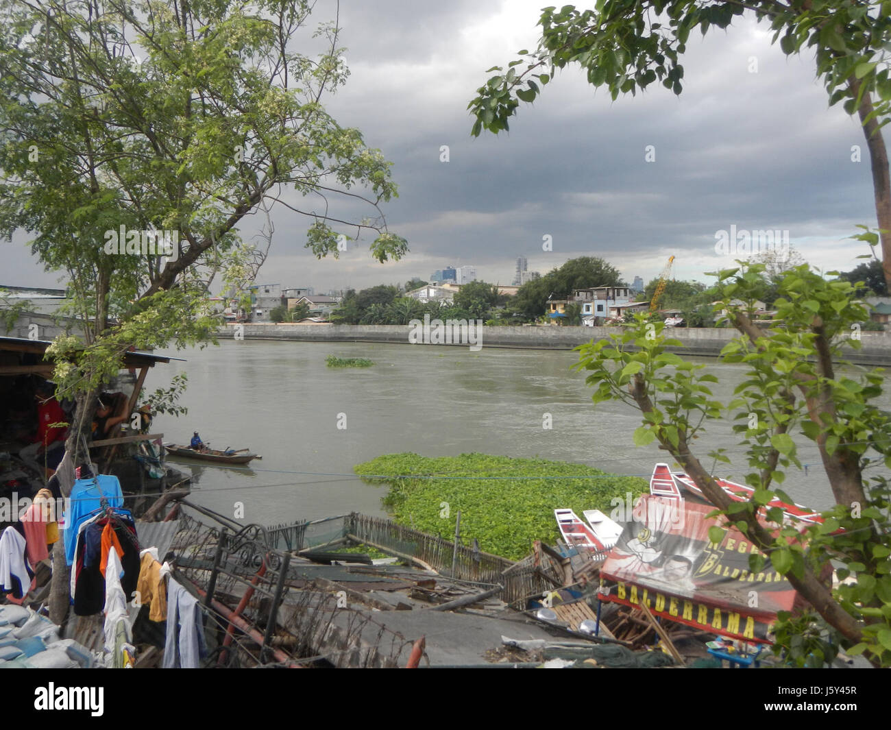 0078 Kalawaan Bambang Bridge River Streets Pasig City River 40 Stock ...