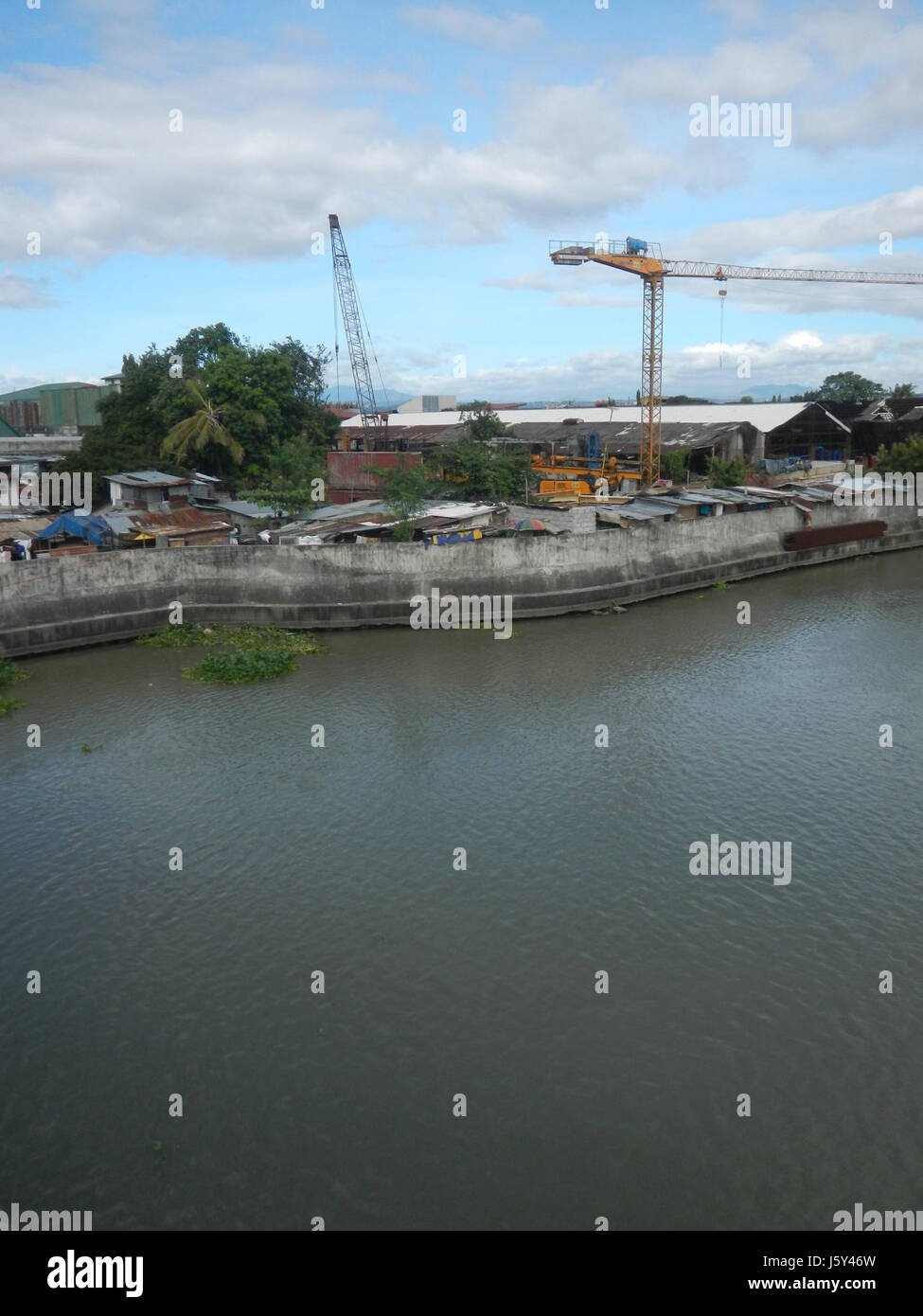 This image showcases the Kalawaan Bambang Bridge in Pasig City ...