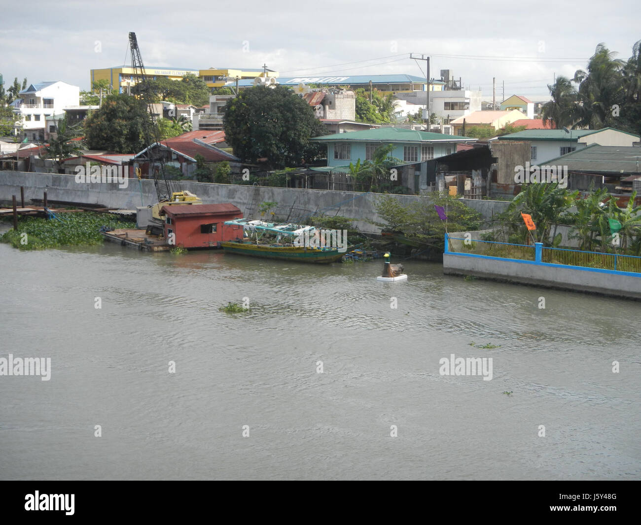 The Kalawaan Bambang Bridge in Pasig City spans the river and connects ...