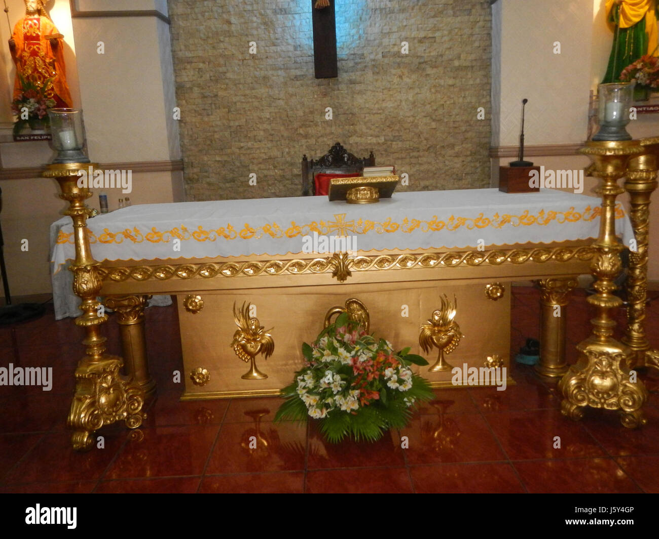 This image shows the interior of the San Felipe and San Tiago churches ...