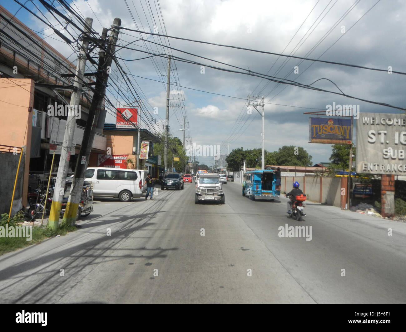 Mining activities in philippines hi-res stock photography and images ...