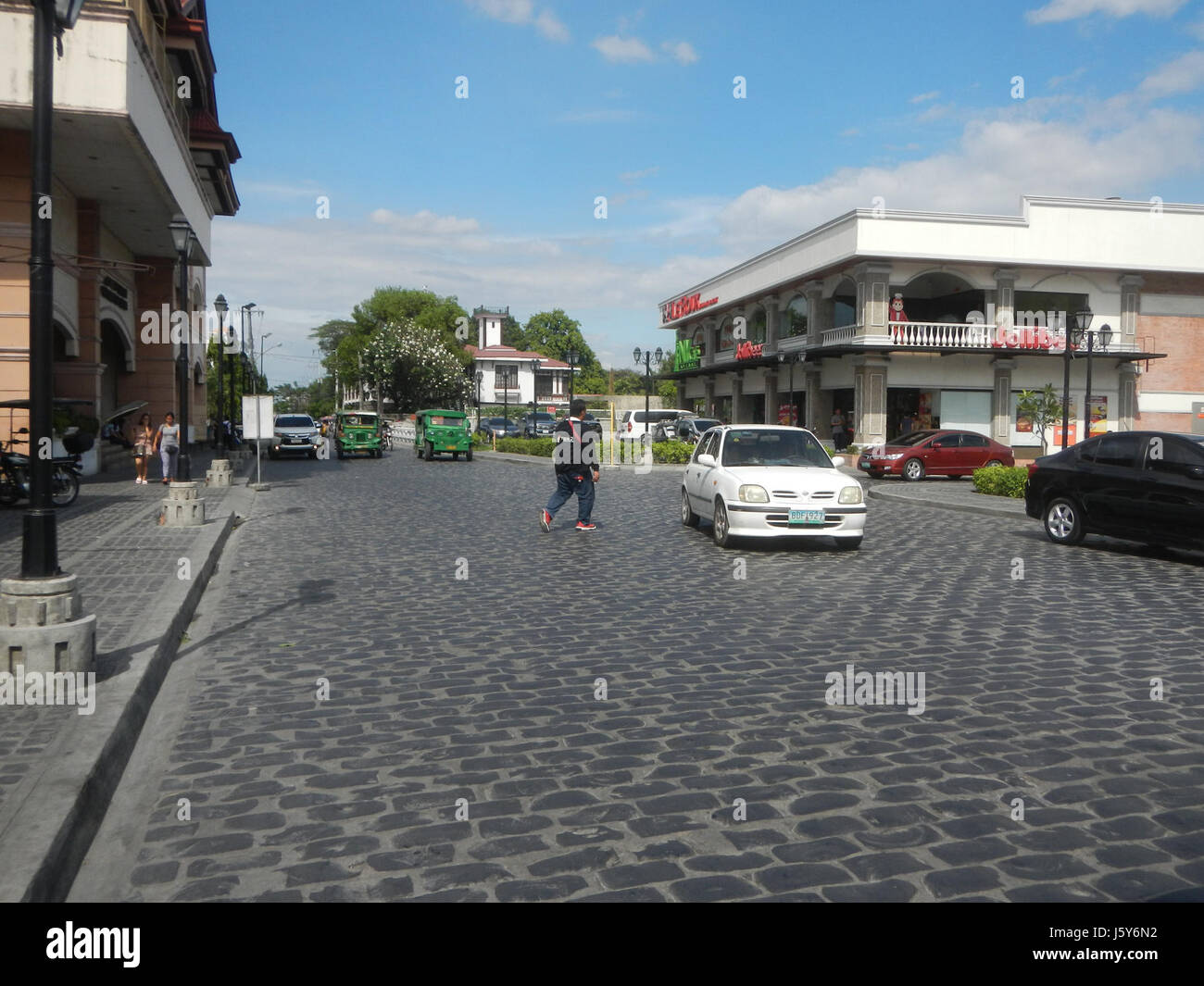 A map or image illustrating the streets and landmarks of Angeles City ...