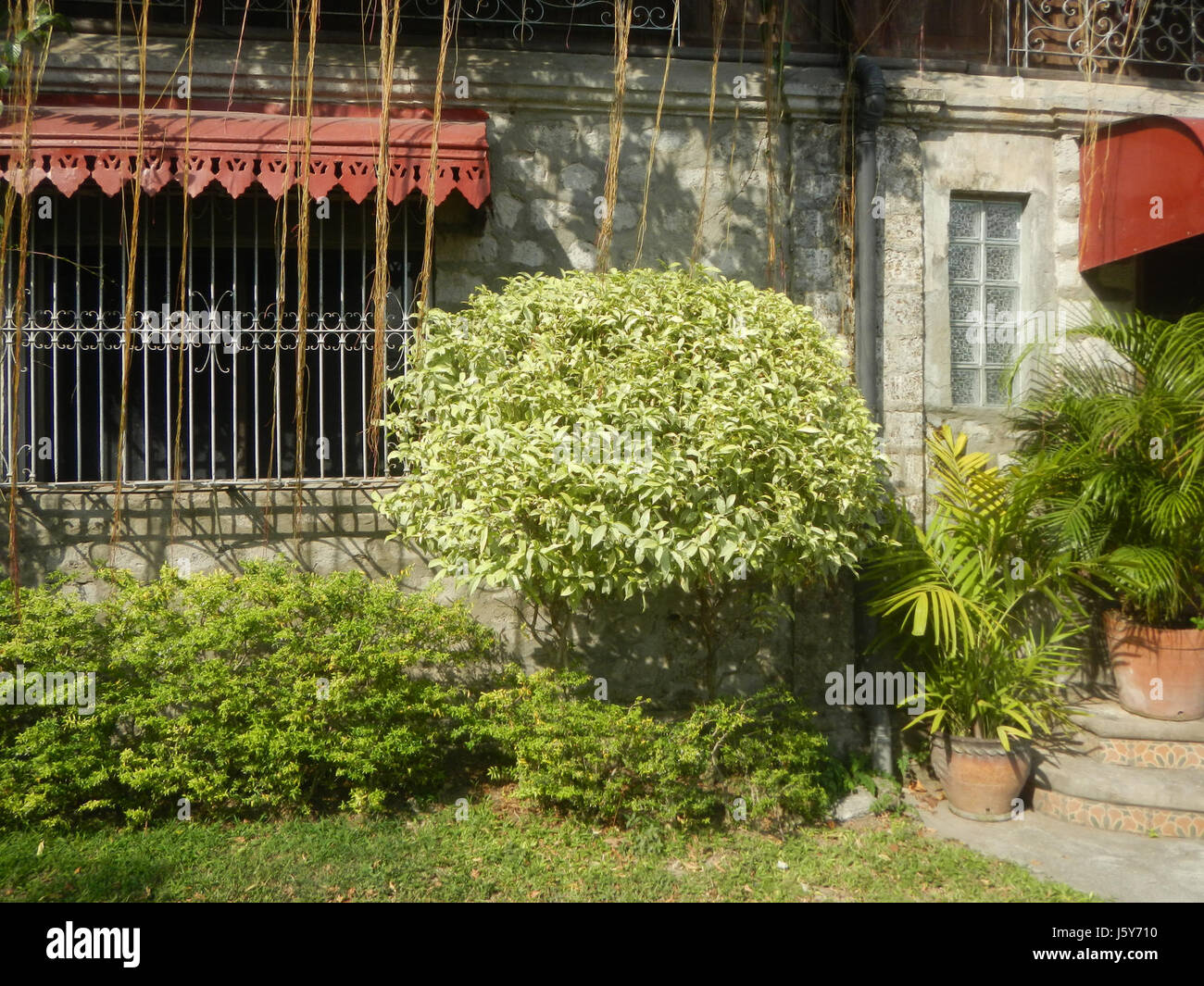 The Apung Mamacalulu Archdiocesan Shrine in Angeles City, Pampanga, is ...
